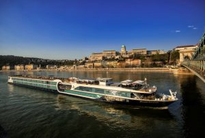 Avalon Waterways asciende a Pam Hoffee como presidenta de cruceros ...