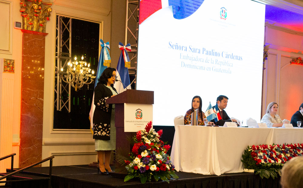 La embajada de la República Dominicana en Guatemala, junto CIG, AraJet ...
