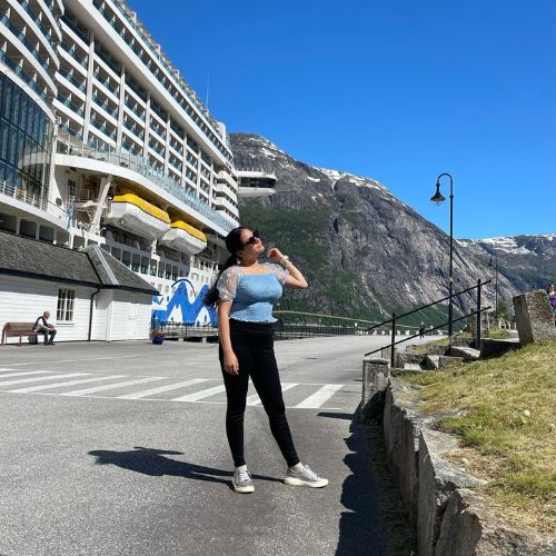 Sophy Castro, de Guatemala, cautivó con su voz en el crucero Aída Perla ...