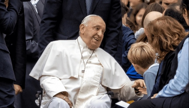 Una década de liderazgo papal de Francisco: sus recorridos, cartas encíclicas y mensajes ...